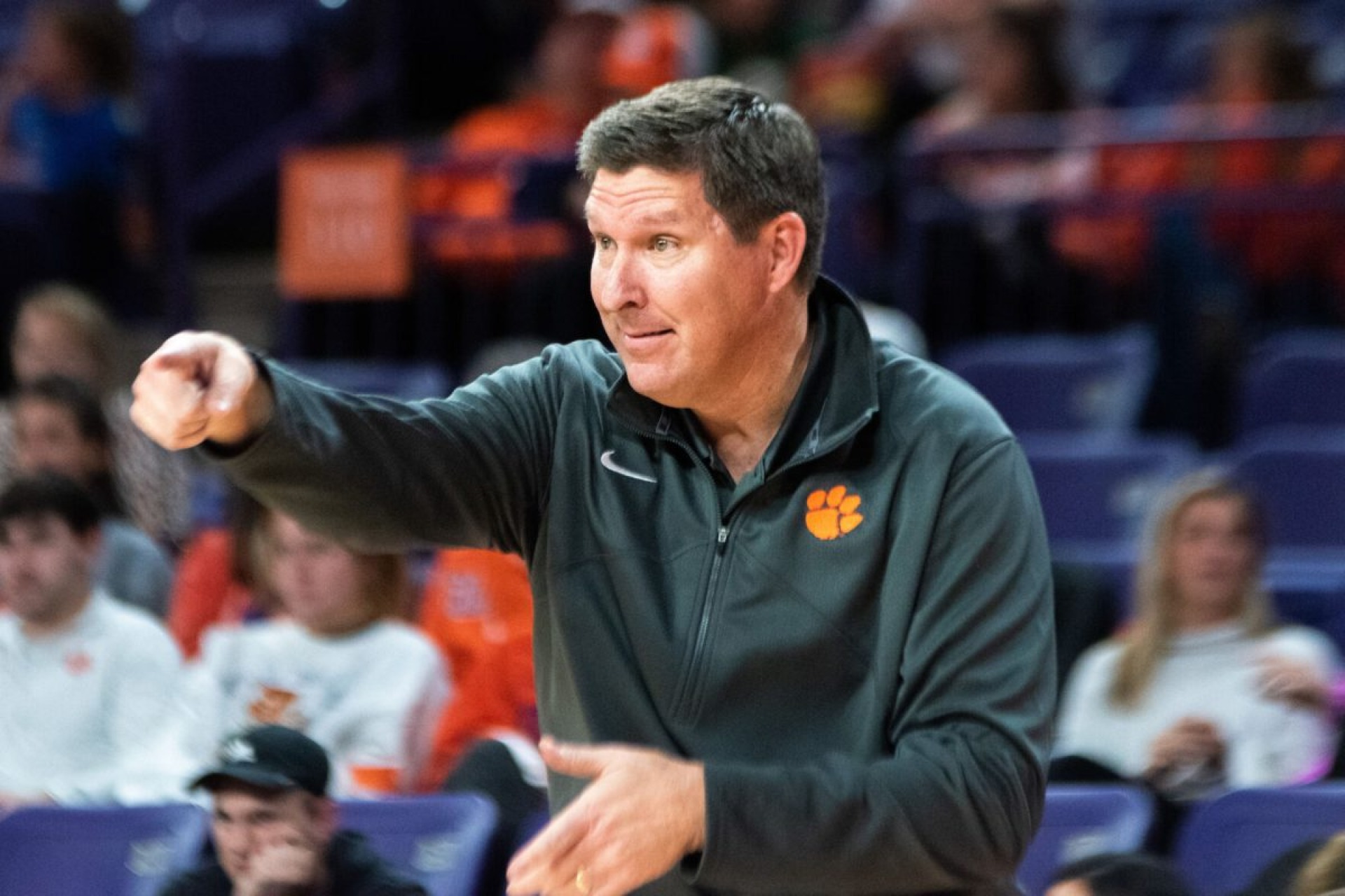 LISTEN: Brad Brownell Visits with Walt 1/9/25 | The Roar Blog | Clemson, SC